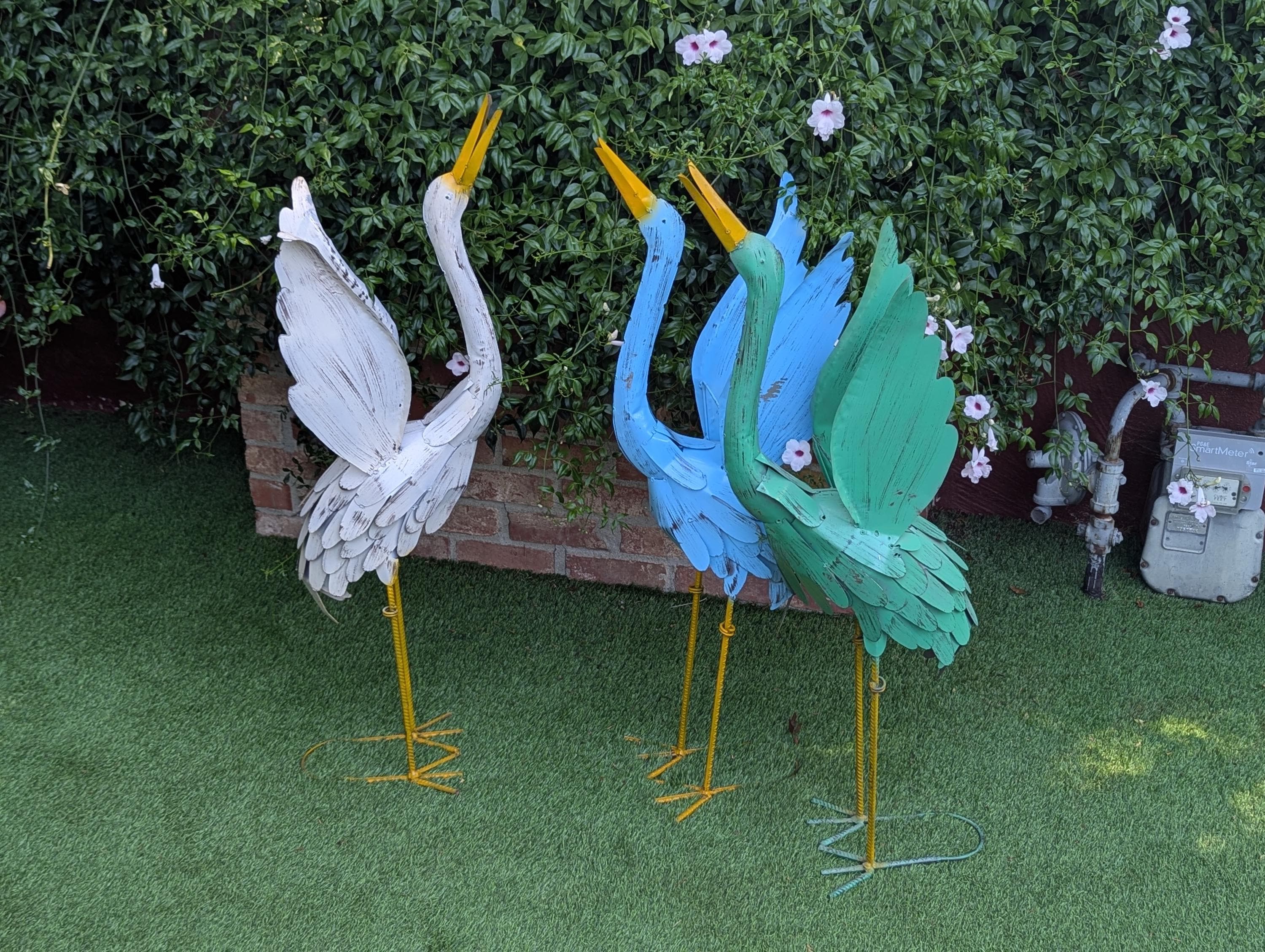 Heron Garden Statues, Handcrafted Rustic Metal Yard Art for Home, Porc ...
